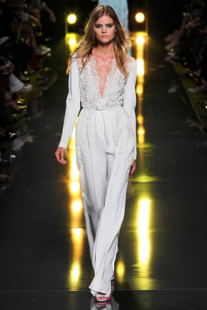 Plunging Necklines. Still HOT? How To Do This Trend | Fashion Tag Blog