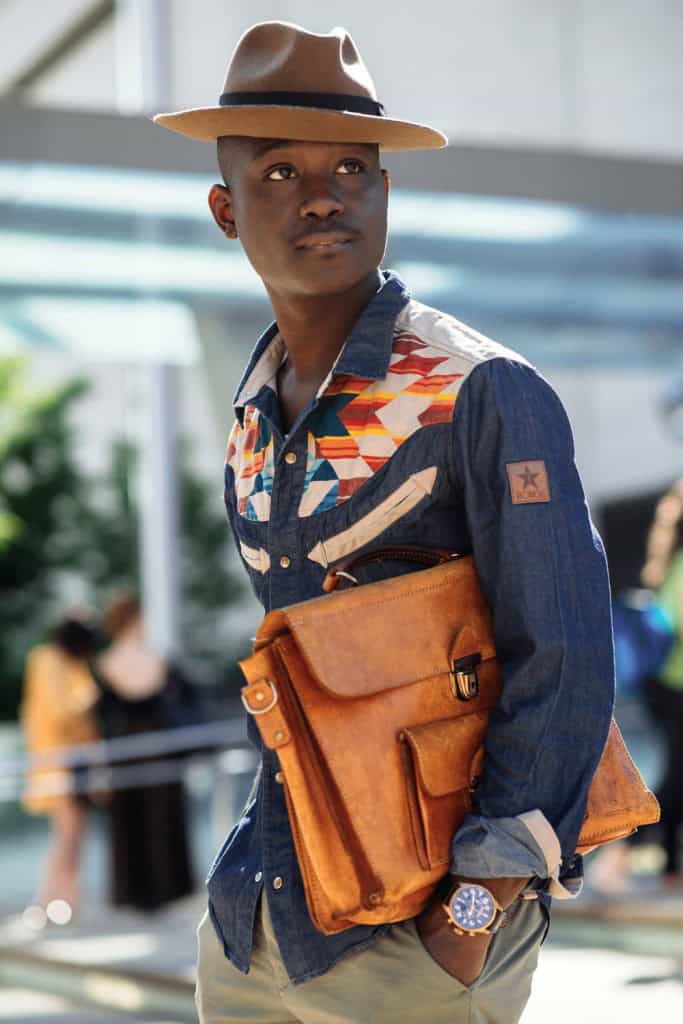 Should ALL Men Wear Handbags?