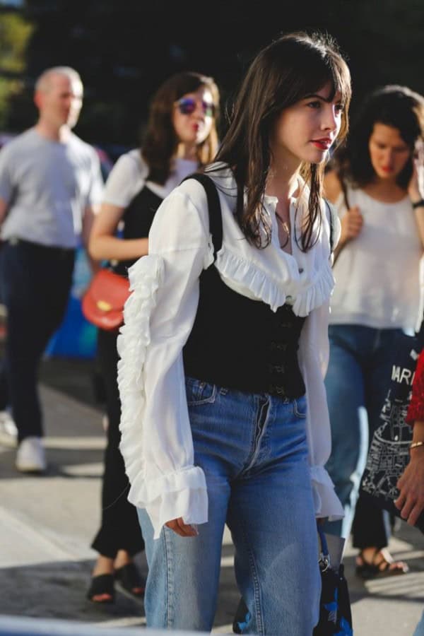 The CORSET Trend 2017: How To Wear It Without Looking Tacky? - The ...